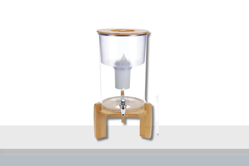 8 Best Alkaline Water Filter Pitchers for Adjusts pH level